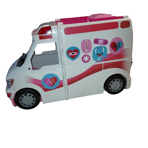 Barbie | Toys | 27 Barbie Mattel Care Clinic Playset Ambulance Lights ...